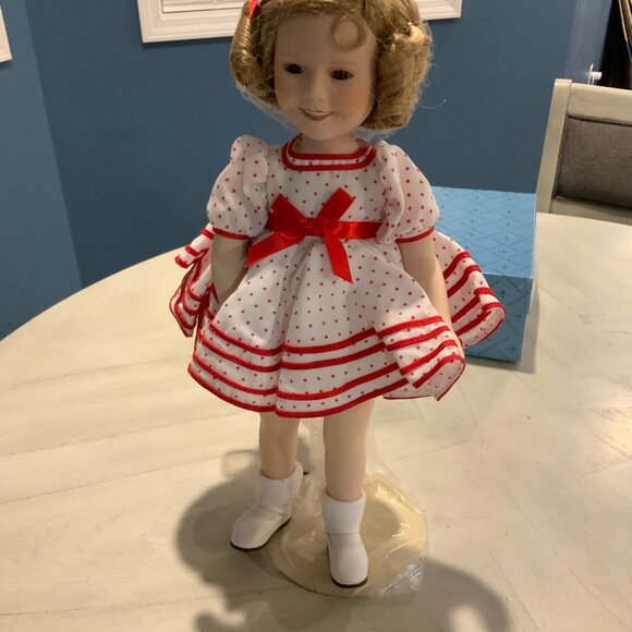 Danbury Mint | Toys | Vintage Shirley Temple Heidi 4 Stand Up And ...